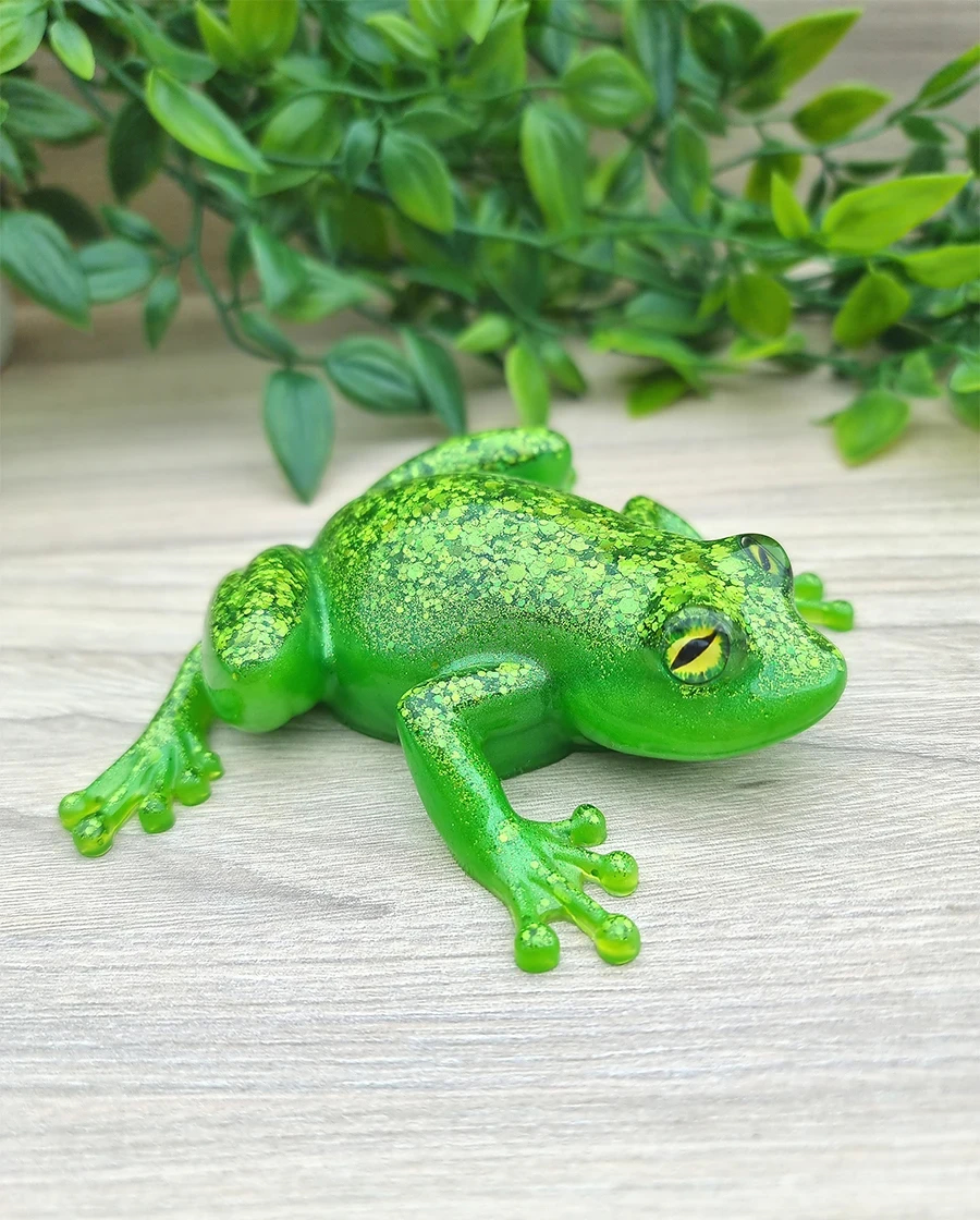 Light Green Resin Glitter Frog - Open Window Crafts